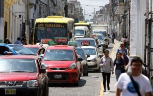 Plaqueo: ¿Cómo tramitar credencial para ingresar vehículo al Centro ...