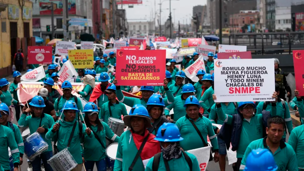 Comisión de Congreso hoy debate propuesta para ampliar el Reinfo hasta ...